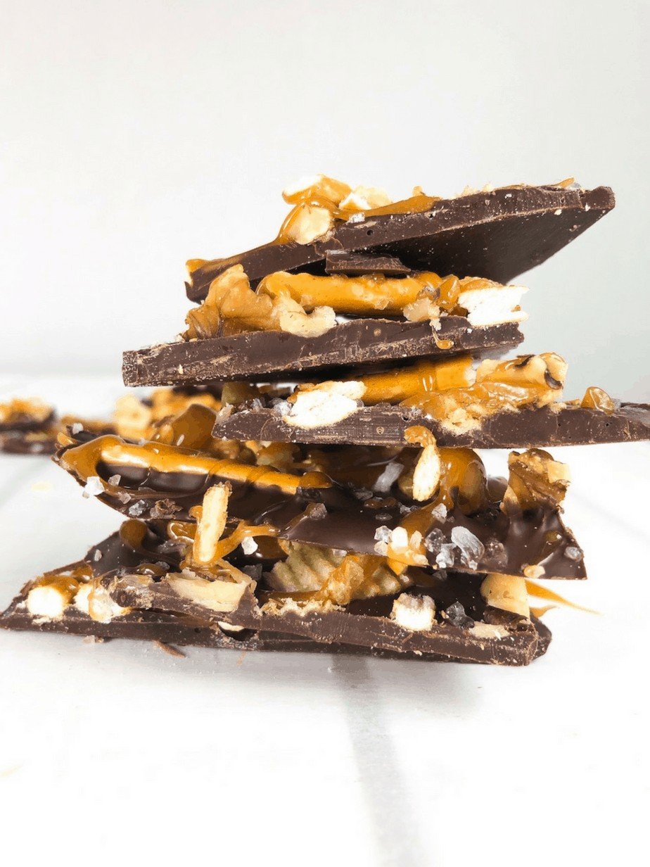 29 Party Snacks For Adults - Aleka's Get-Together