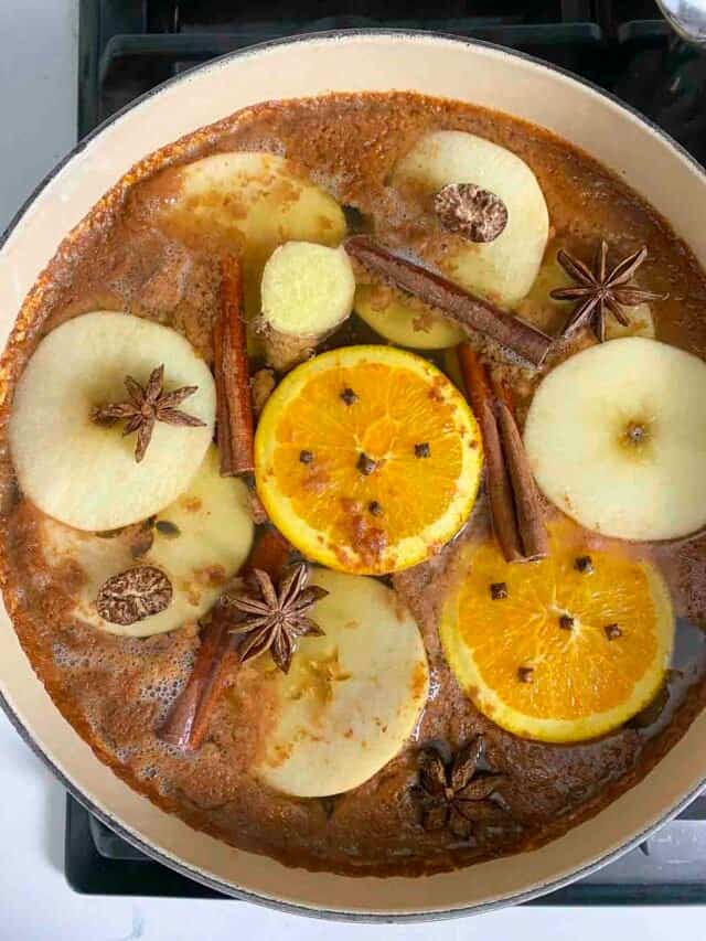 Spiked Hot Apple Cider Punch With Spices (Mulled) - Aleka's Get-Together