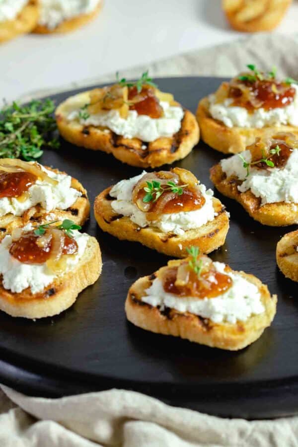 33 Crostini Recipes To Make For Guests You MUST Serve - Aleka's Get ...