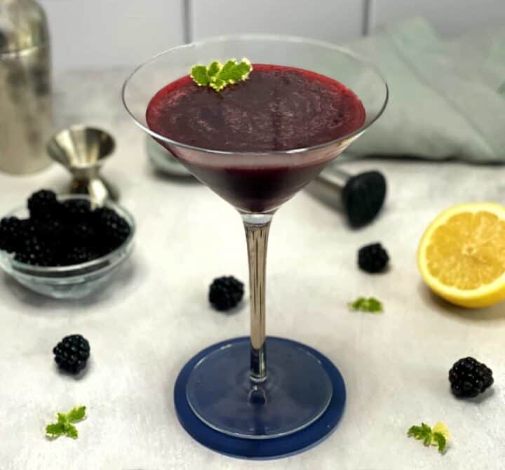 11 Creme de Violette Cocktails | Aleka's Get Together