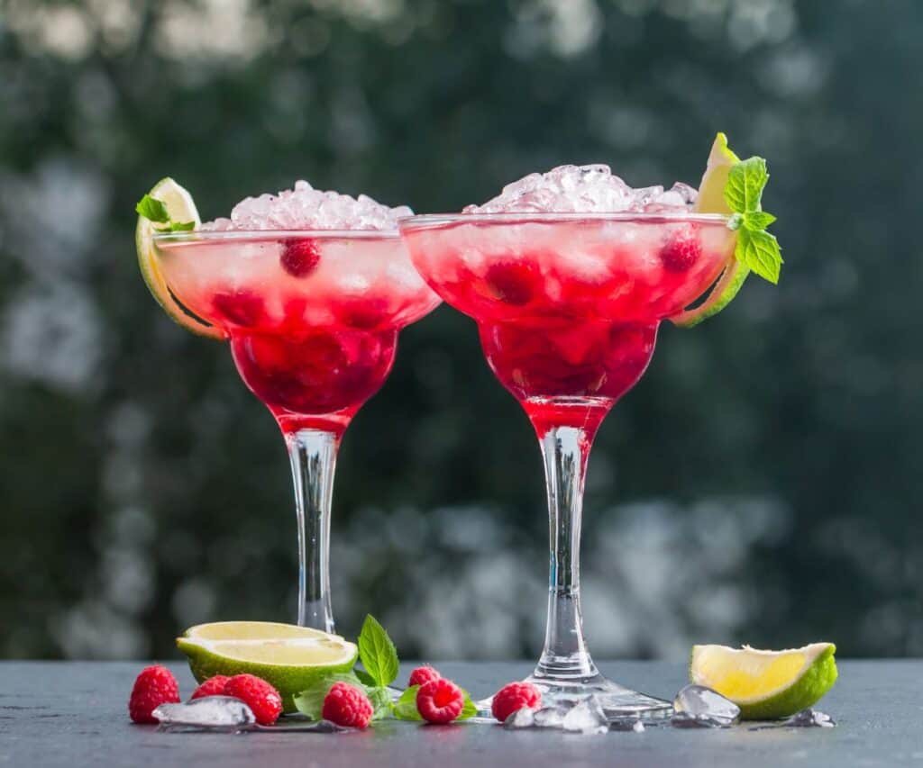 13 Fruity Cocktails For This Summer - Aleka's Get-Together