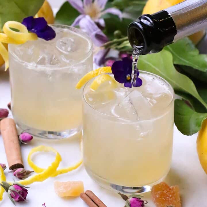 10 Tips To Host An AWESOME Cocktail Party!