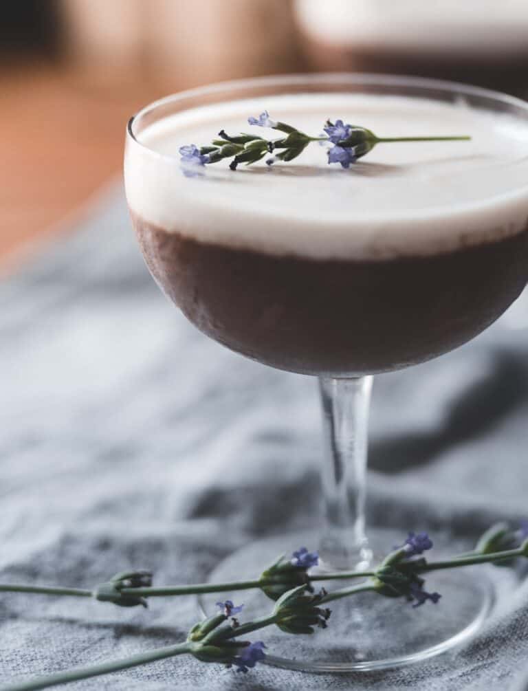 11 Edible Flowers for Cocktail Garnishes | Aleka's Get Together