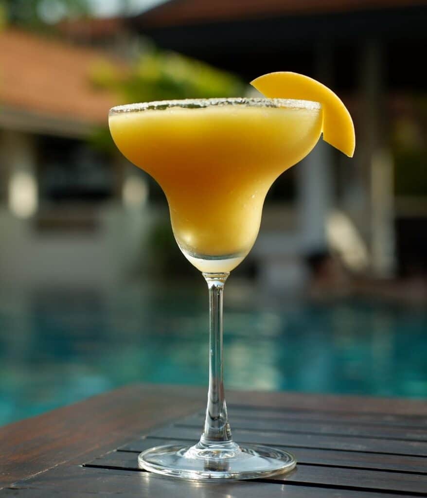 7 Popular Peach Schnapps Drinks - Aleka's Get-Together