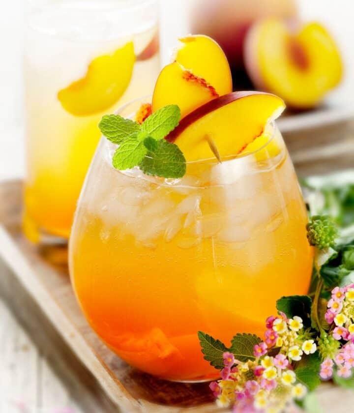 7 Popular Peach Schnapps Cocktails - Aleka's Get-Together