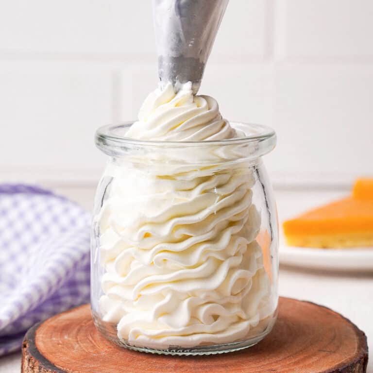 Bourbon Whipped Cream - Aleka's Get-Together