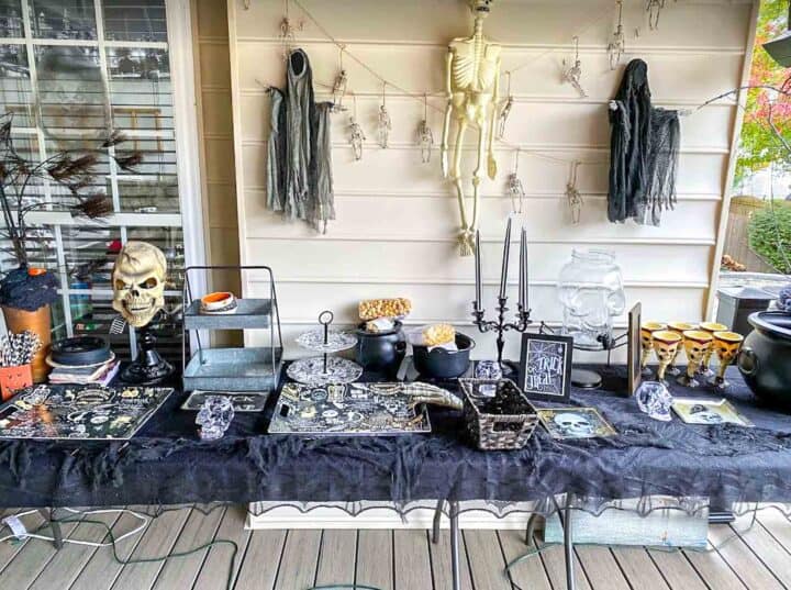 Adult Halloween Party Tips & Decor Ideas - Aleka's Get-Together