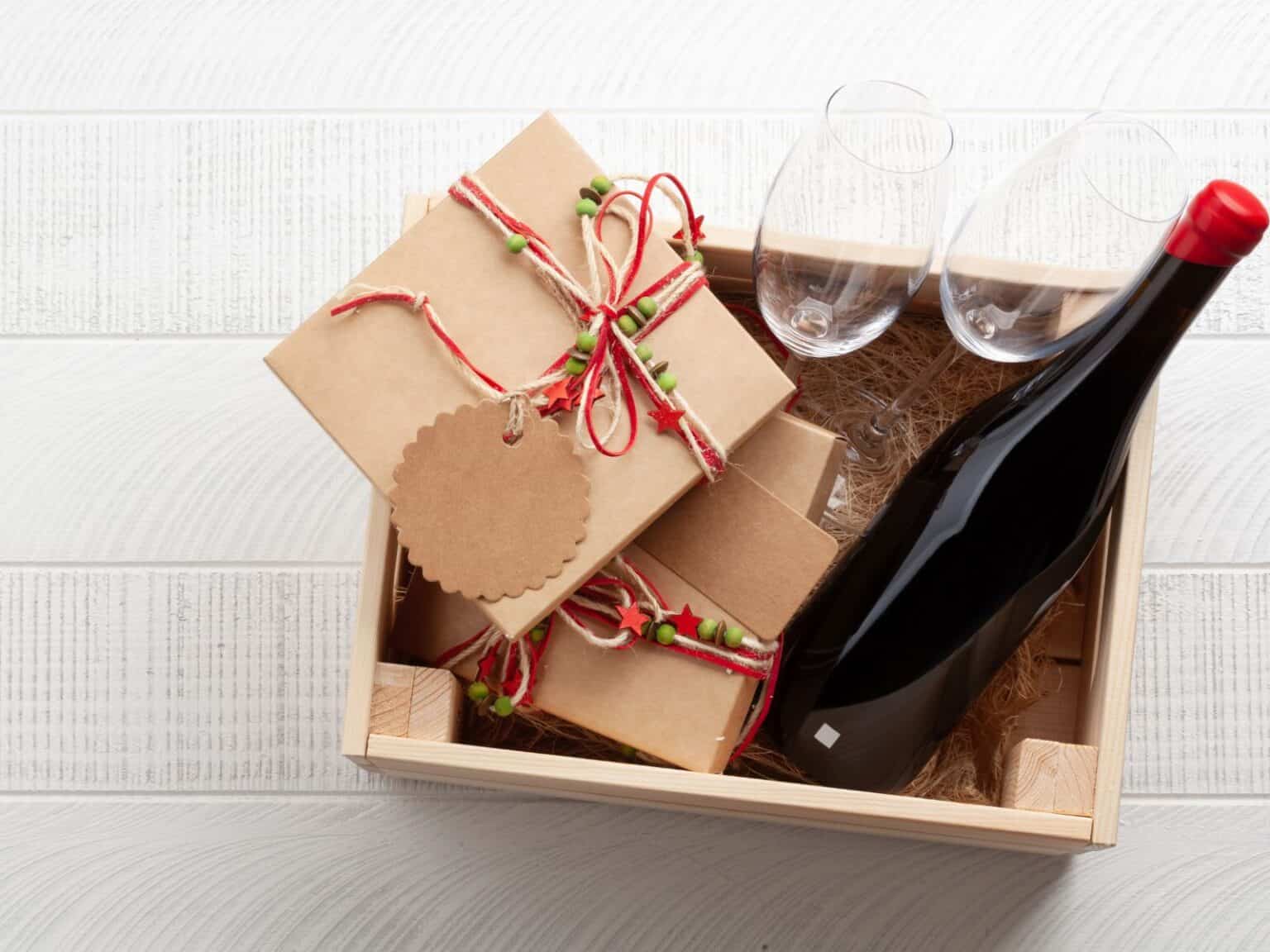 What To Bring As A Guest To A Dinner Party - Aleka's Get-Together